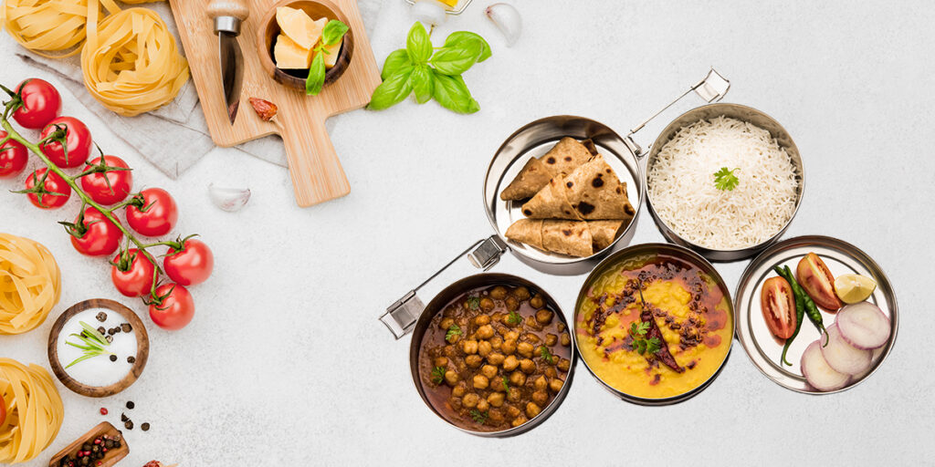 Benefits Of Opting Weekly Packed Tiffin Services | Akshar Tiffin